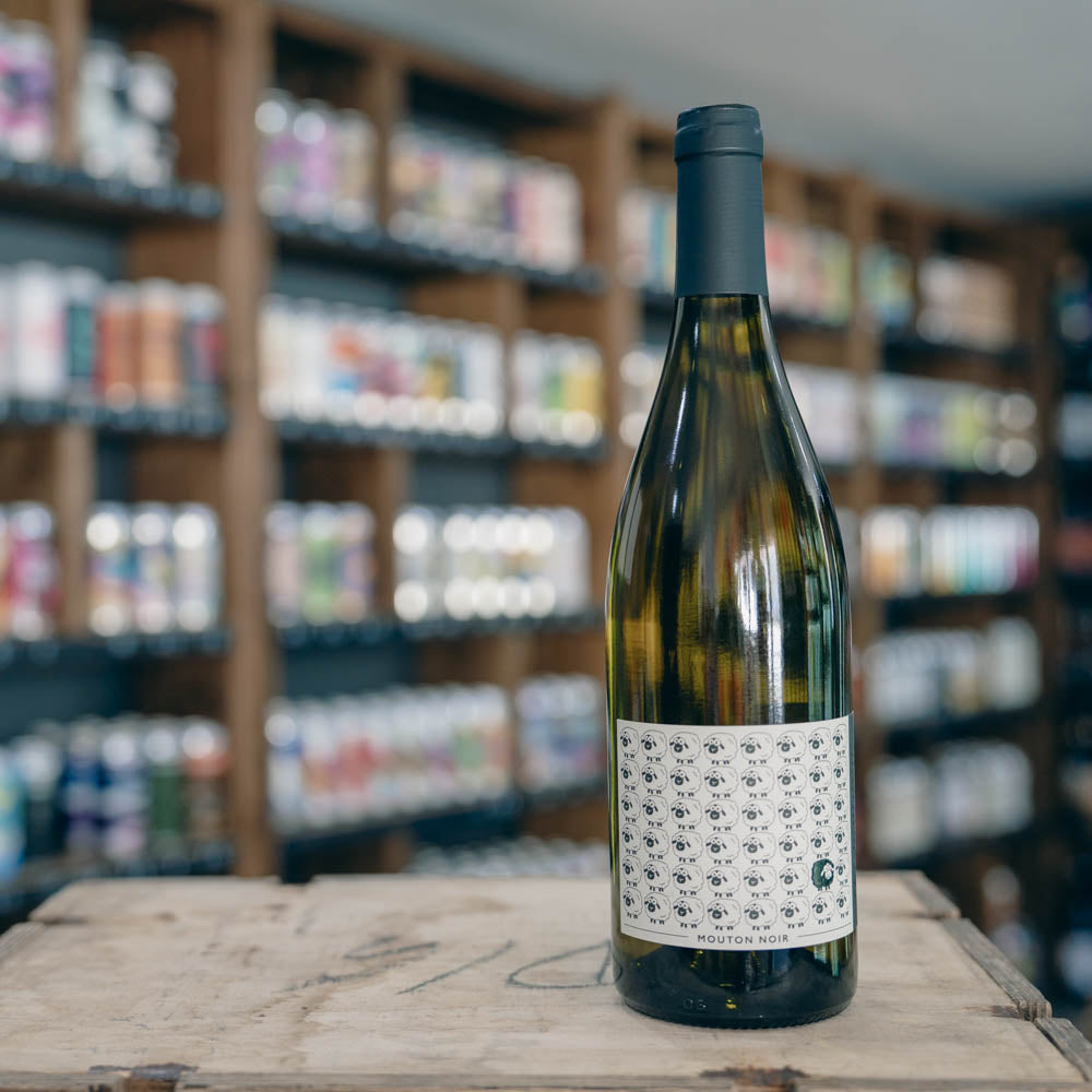 Mouton Noir – Crafty Fingers